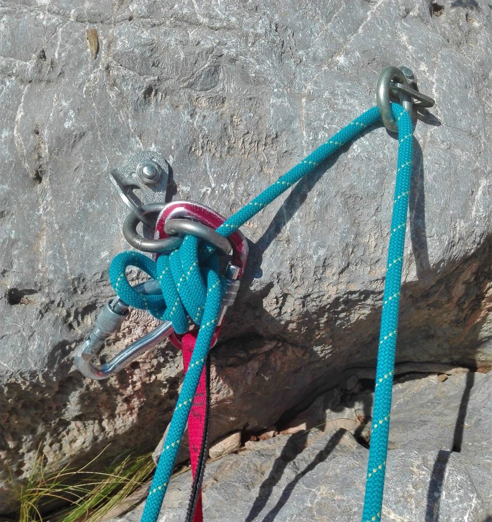 Setting up Canyoning Anchors - Bigtime Aventura